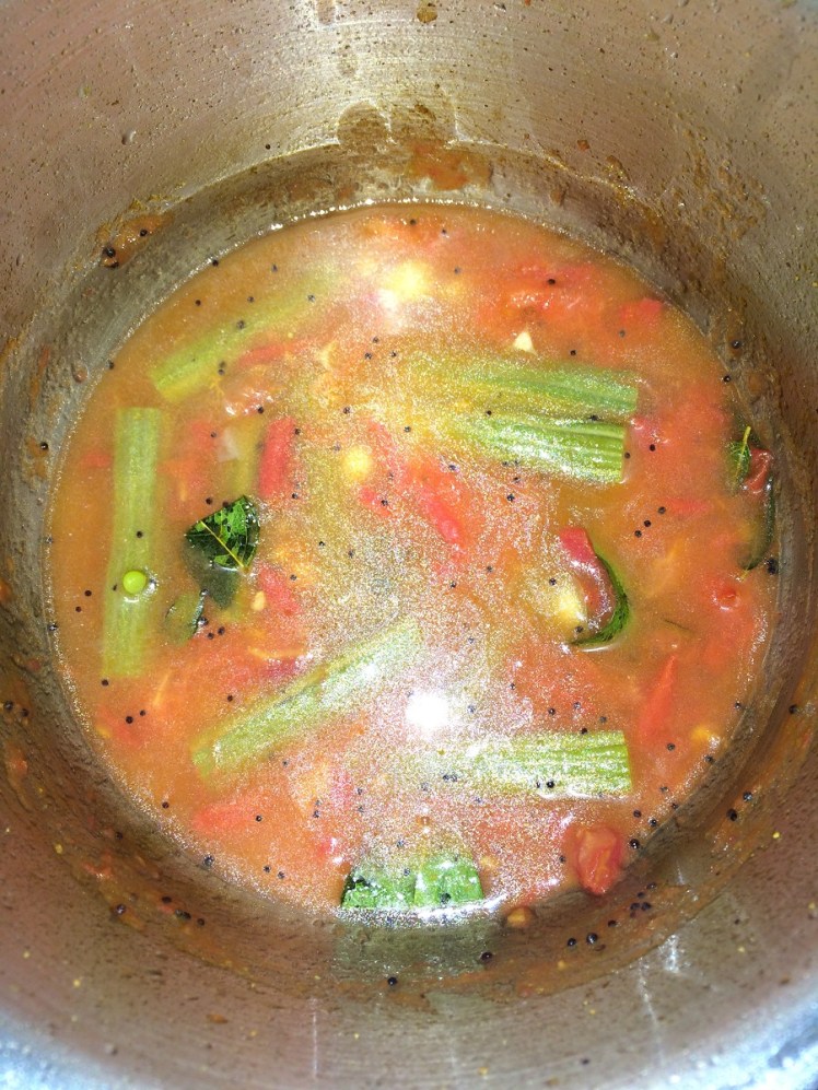 Drumstick/Murunga Kai Rasam – Tingle-UR-Tastebuds