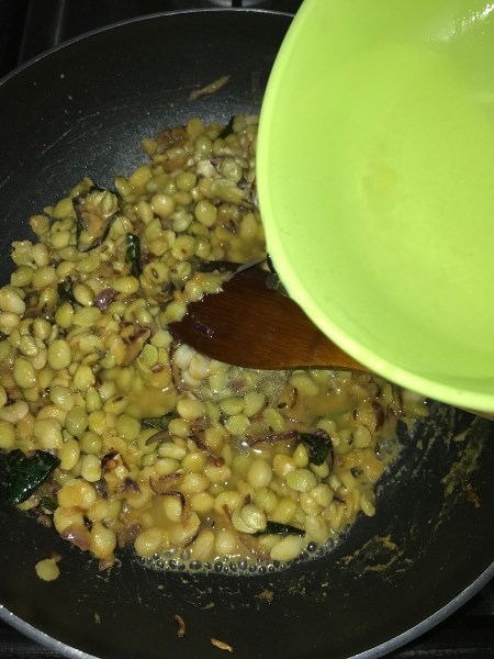 Mochai/Mochakottai/Field Beans Kootu – Tingle-UR-Tastebuds